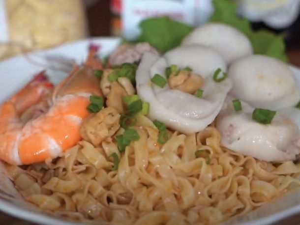 Fish Ball Mee Pok - Handpicked Noodles